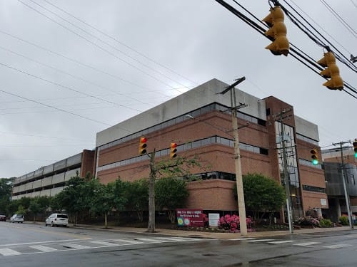 Retreat Doctors' Hospital in Richmond, VA Reviews & Info - Vivian Health